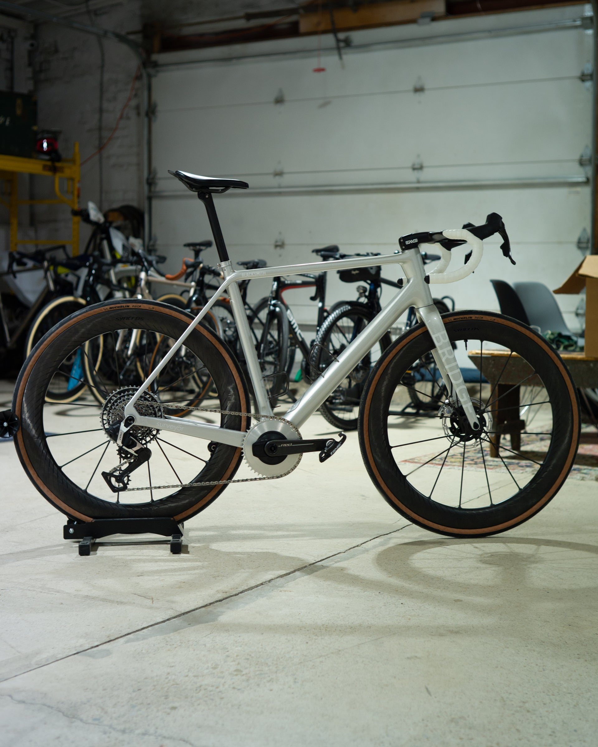 BRIDGE Surveyor Complete Bike - SRAM Red E1 XPLR – Blacksmith Cycle